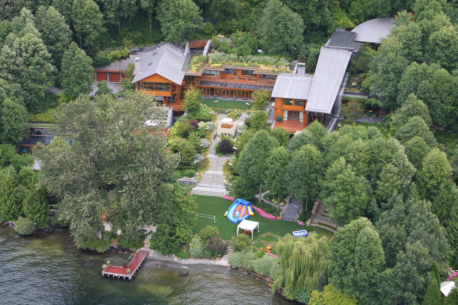 Xanadu 2.0 | Bill Gates 66,000 Square Foot Lake Washington Retreat ...