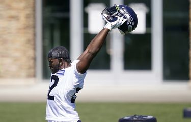 Darrell Taylor has a new position and jersey number as he gets back on ...