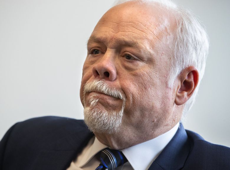 Mike Benton's Instagram, Twitter & Facebook on IDCrawl