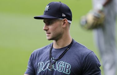 With Tacoma Rainiers, Mariners prospects Jarred Kelenic, Cal Raleigh ...