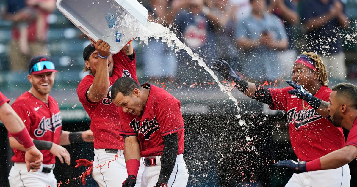 Hernandez’s homer in 10th gives Indians 5-3 win over Twins | The ...
