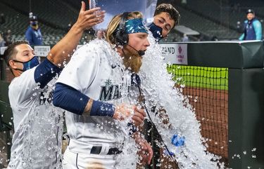 Jake Fraley showing some otherworldly abilities to draw walks in ...