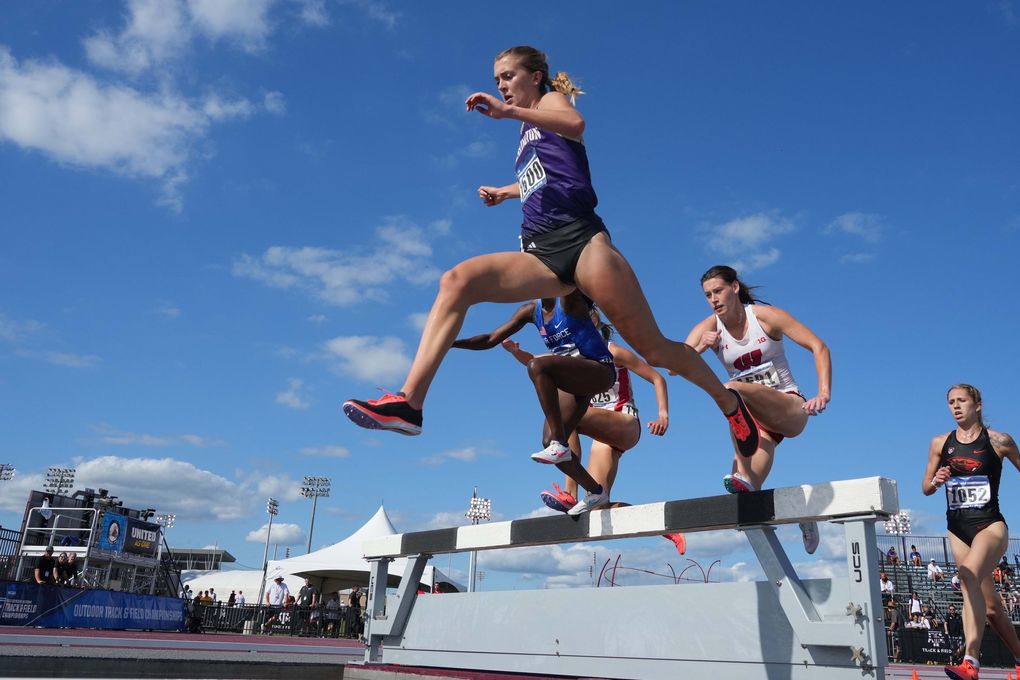 UW Huskies steeplechase standout Katie Rainsberger hopes her full ...