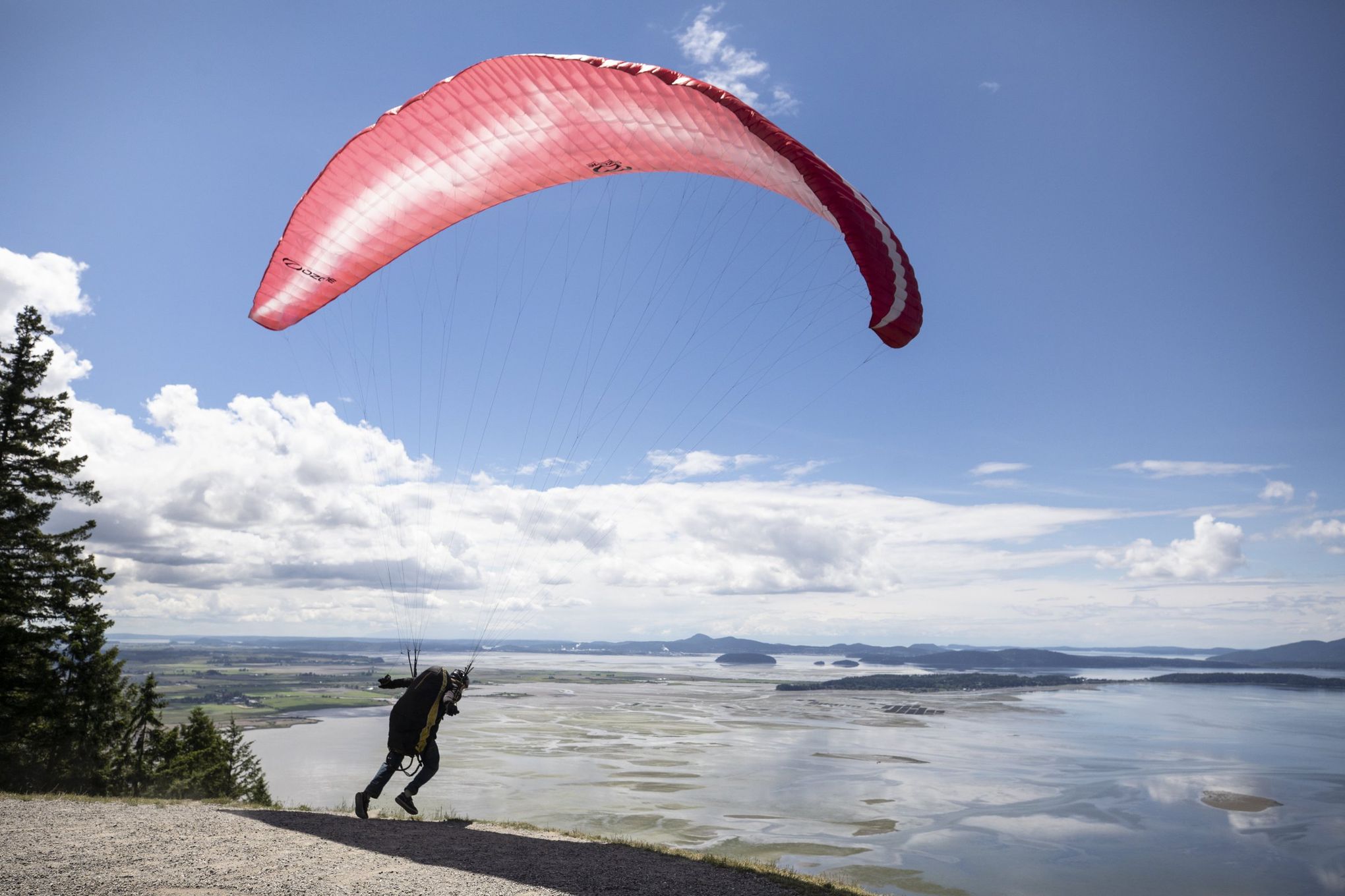 One minute you’re texting … then you’re running … then you’re FLYING ...