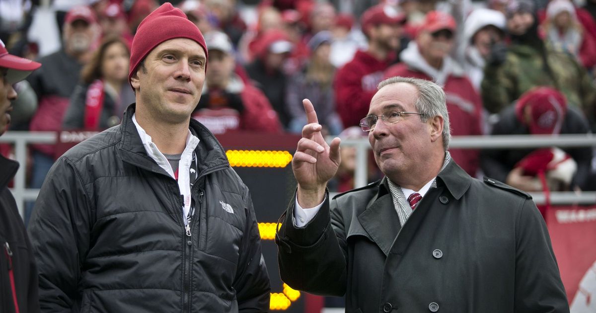 Former WSU Cougars athletic director Bill Moos retiring from Nebraska ...