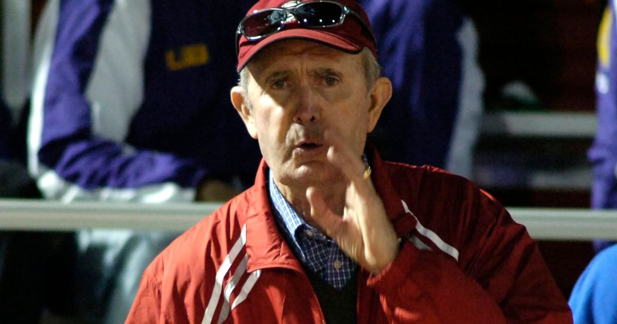 John McDonnell, mighty Arkansas track coach, dies at 82 | The Seattle Times