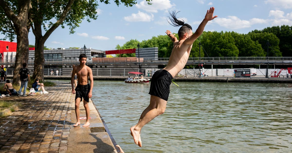 France eases mask rules; will end nightly virus curfew | The Seattle Times