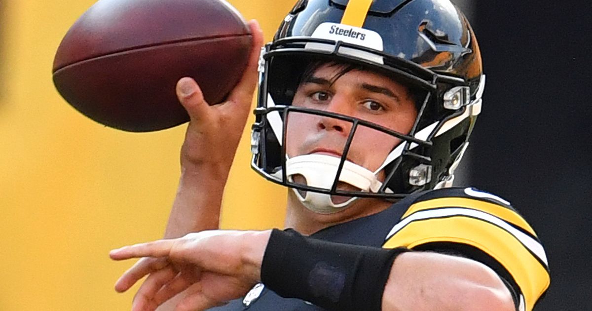 Rudolph focusing on present, not future after extension | The Seattle Times