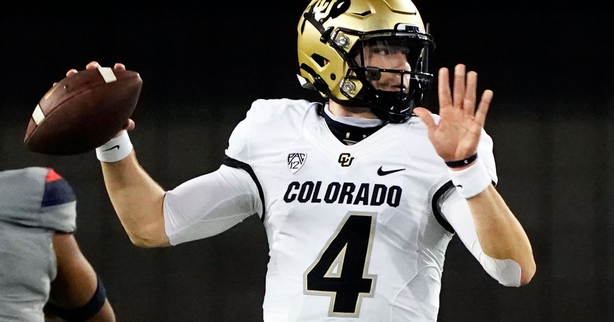 QB Sam Noyer heads to Oregon State for final season | The Seattle Times