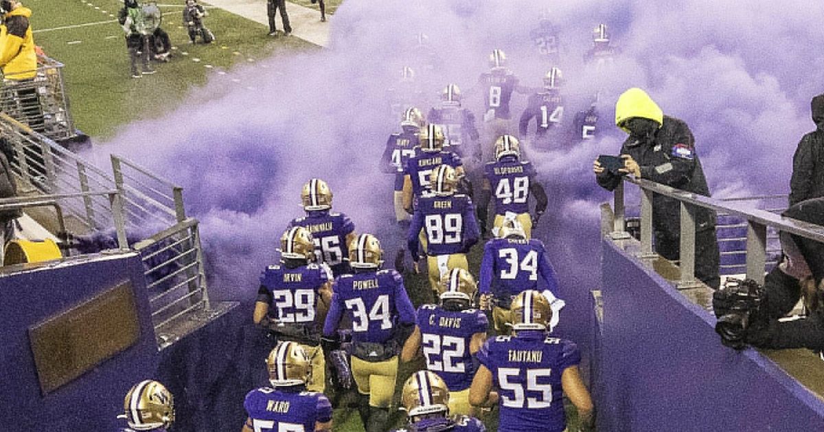 UW Huskies follow familiar formula in earning verbal commitment from ...