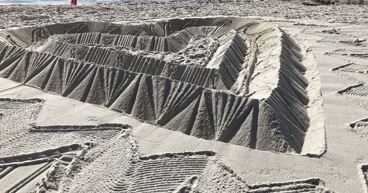 Sand sculptor hopes beach creation honors building victims | The ...