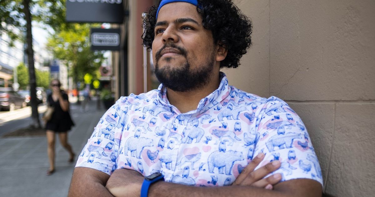 Andrew Grant Houston, 32-year-old architect, builds momentum among ...