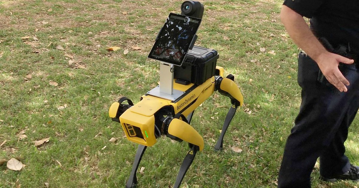 Robotic police dogs: Useful hounds or dehumanizing machines? | The ... Robotic police dogs: Useful hounds or dehumanizing machines? | The ...