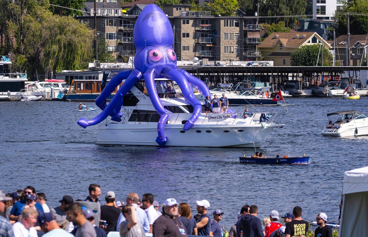 As sunny Seattle is shown off to a national audience, Kraken opts for ...