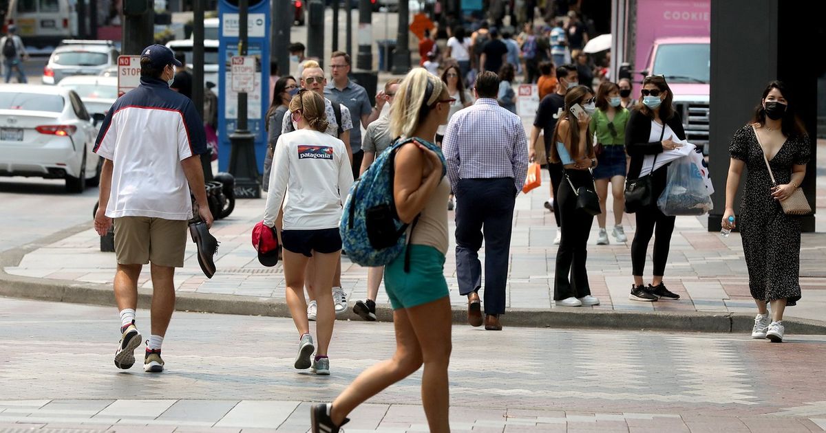 Downtown Seattle population rebounds, hits new high in 2021 | The ...