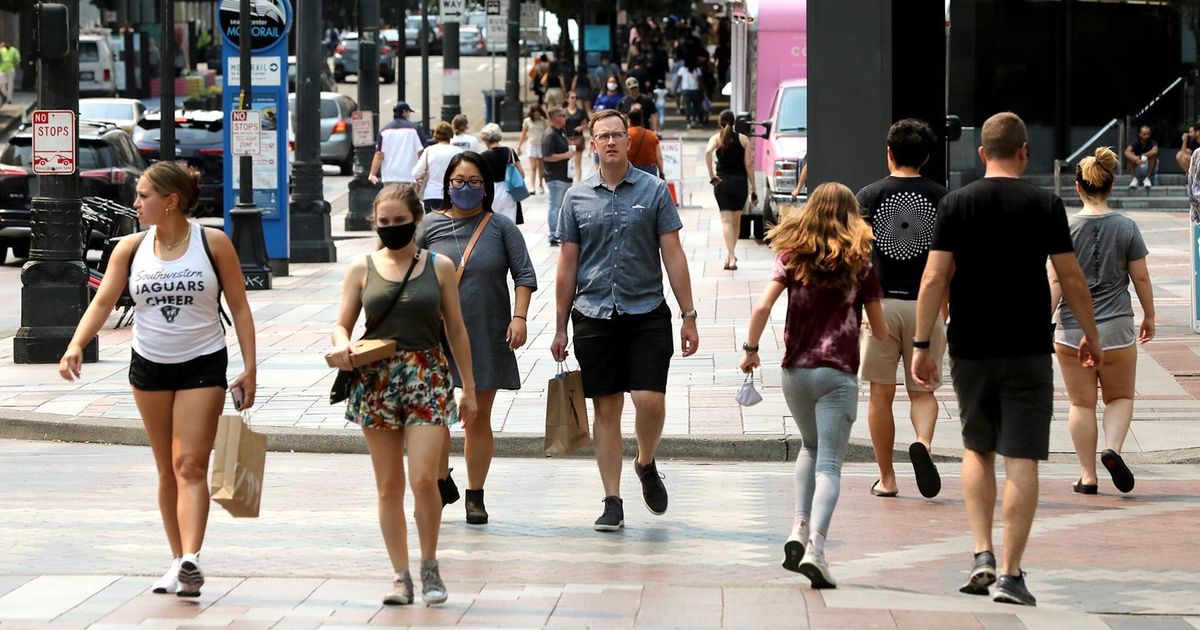 Seattle grew by more than 100,000 people in past 10 years, King County ...