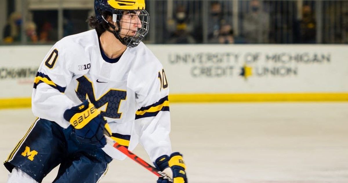 Top Kraken draft pick Matty Beniers will return to University of ...