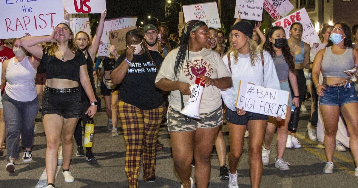 Sexual assault cases spur protests on campuses across US | The Seattle ...