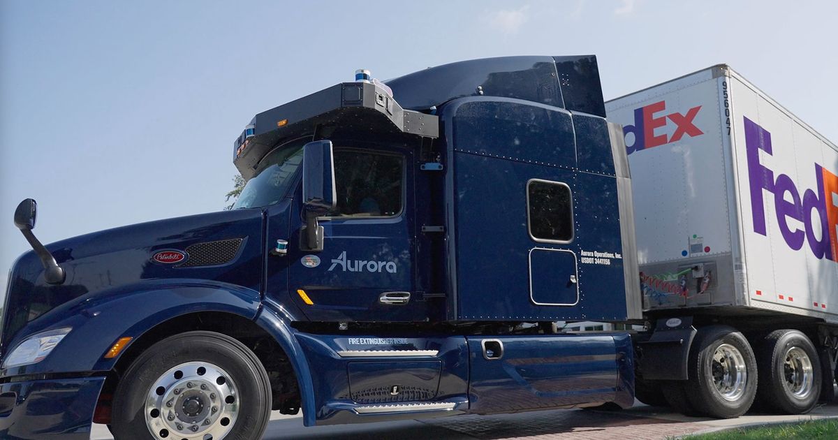 Bellevue’s Paccar leads the way with driverless, zero-emission trucks ...