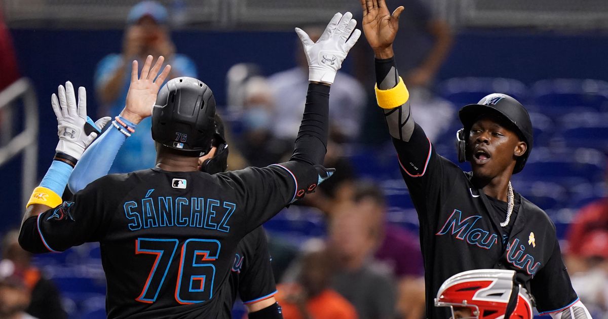 Rojas 2 hits in 7-run burst, Miami ends Phils’ 6-game streak | The ...