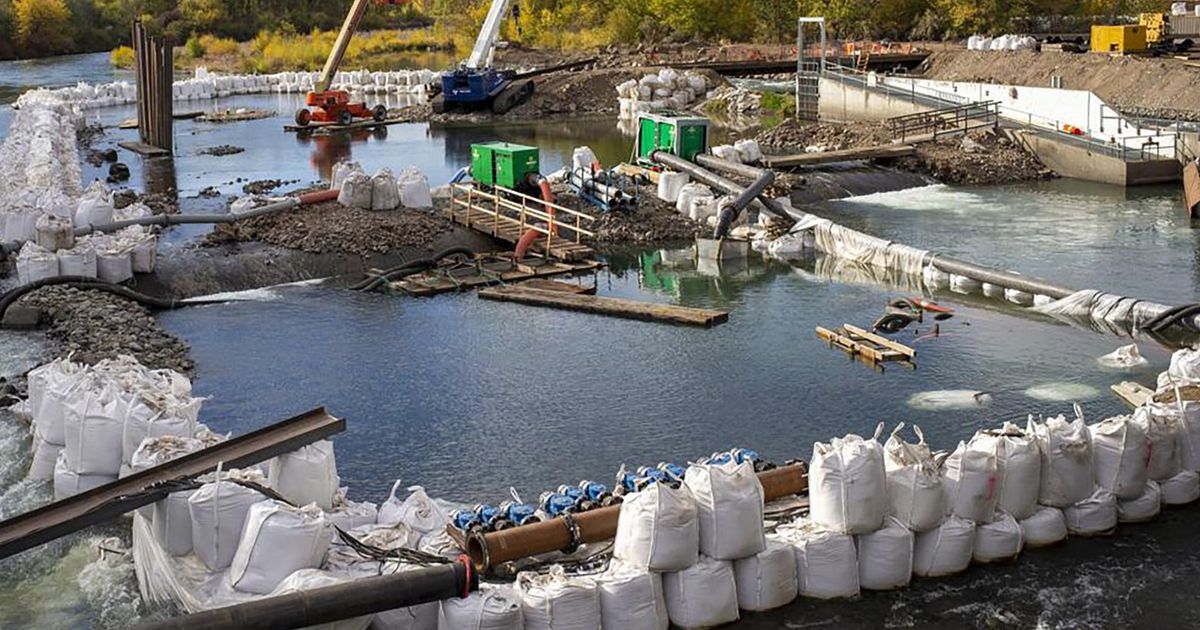 Contractors begin taking out Nelson Dam on the Naches River | The ...
