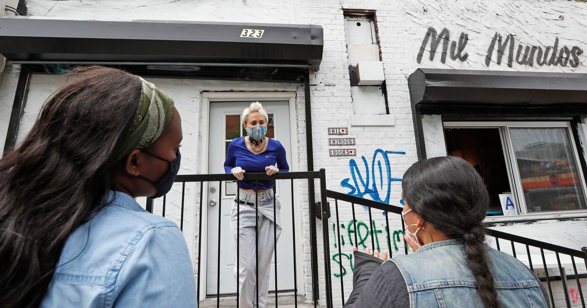 Mutual aid groups ponder future of community-based help | The Seattle Times