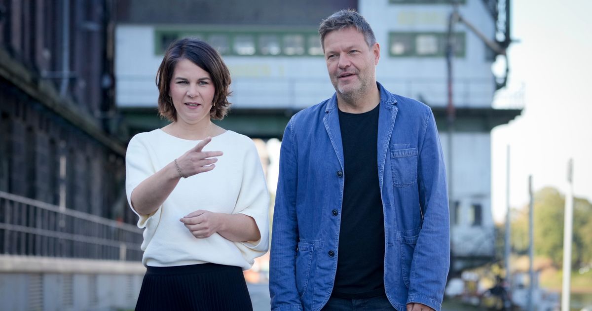 German Greens leadership steel party for government | The Seattle Times