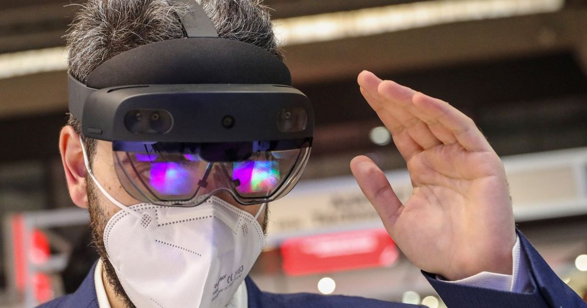 Microsoft’s metaverse is coming, and it will have PowerPoint | The ...