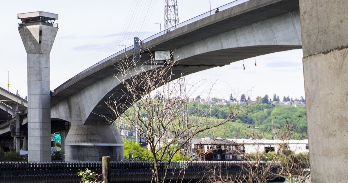 West Seattle’s lower swing bridge back open after getting stuck | The ...