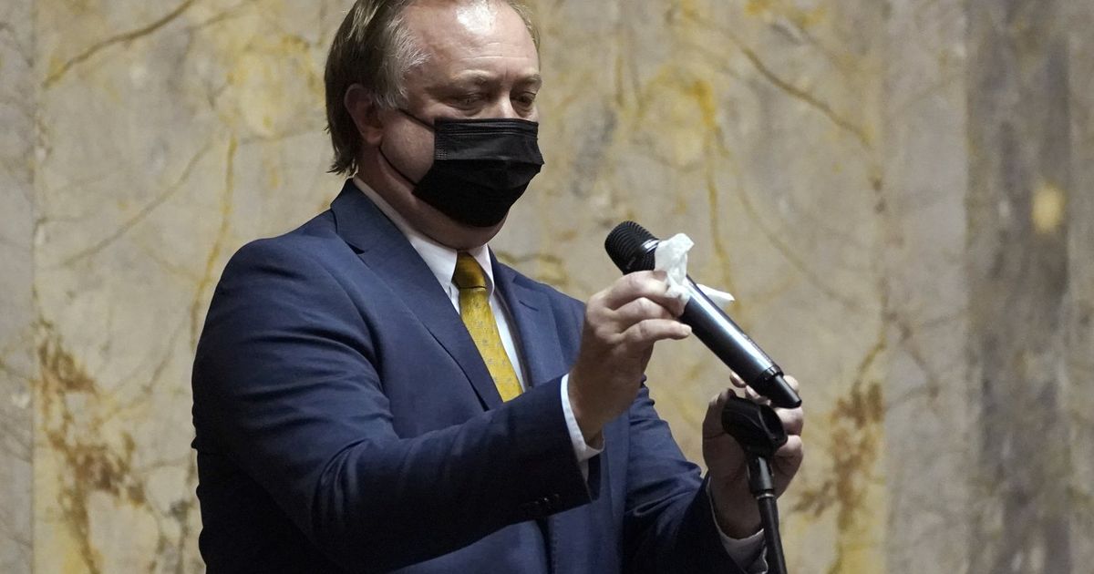 Washington Sen. Doug Ericksen tests positive for COVID-19 while in El ...