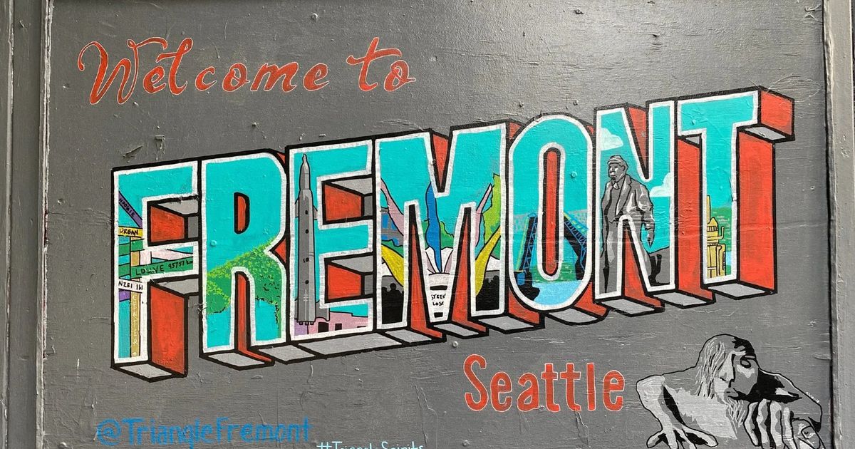 This rainy-day walk through Fremont highlights mural art | The Seattle ...