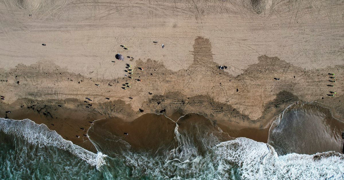 Officials investigate California oil sheen near earlier leak | The ...