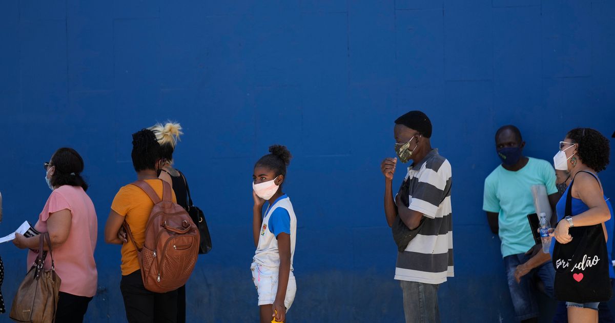 Brazil swaps acclaimed welfare program for untested stand-in | The ...