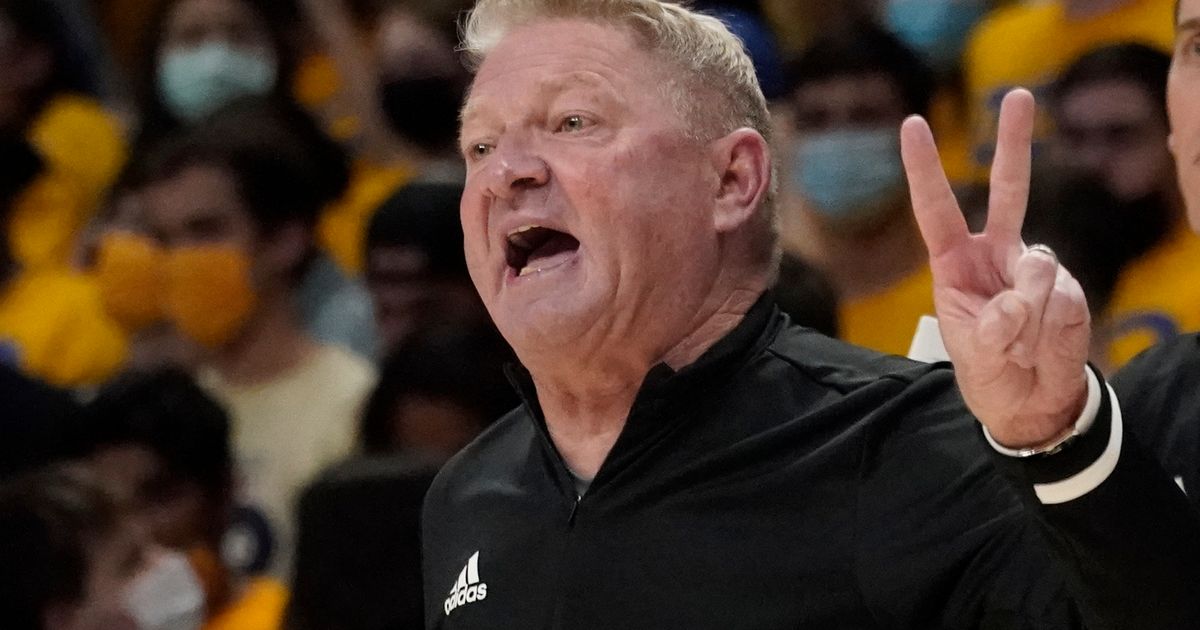 Citadel coach Baucom collapses at Duke, taken to hospital | The Seattle ...