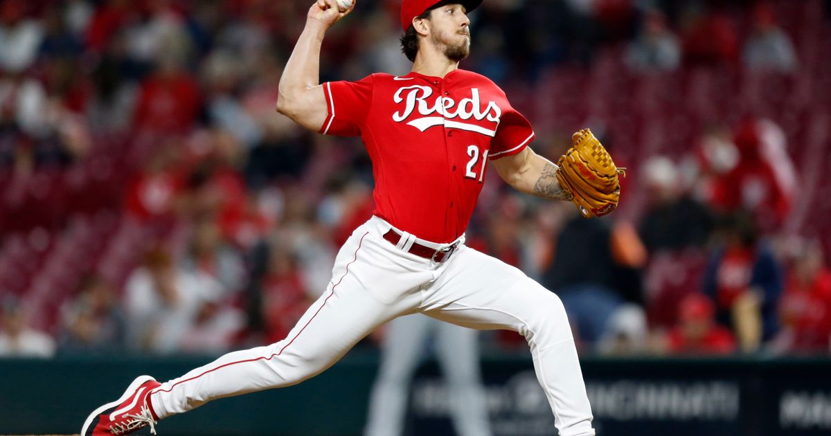 Los Angeles Angels sign longtime Reds RHP Michael Lorenzen | The ...