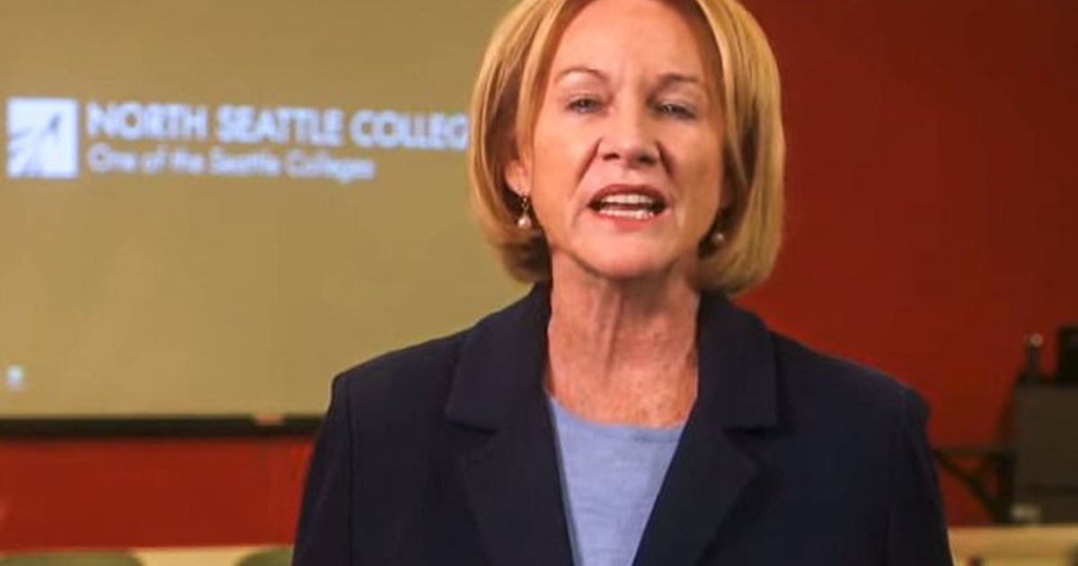 Mayor Jenny Durkan signs 2022 Seattle budget, boasting housing ...