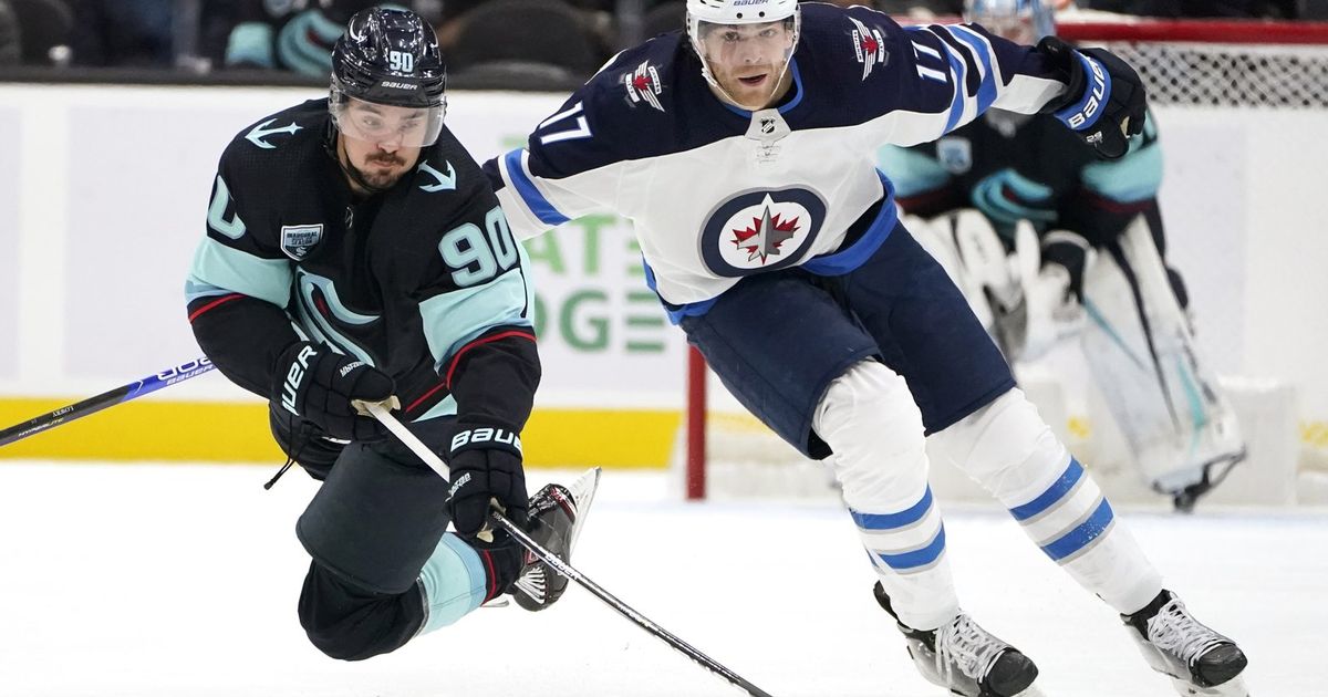 Philipp Grubauer turns in solid performance, but miscues cost Kraken in ...