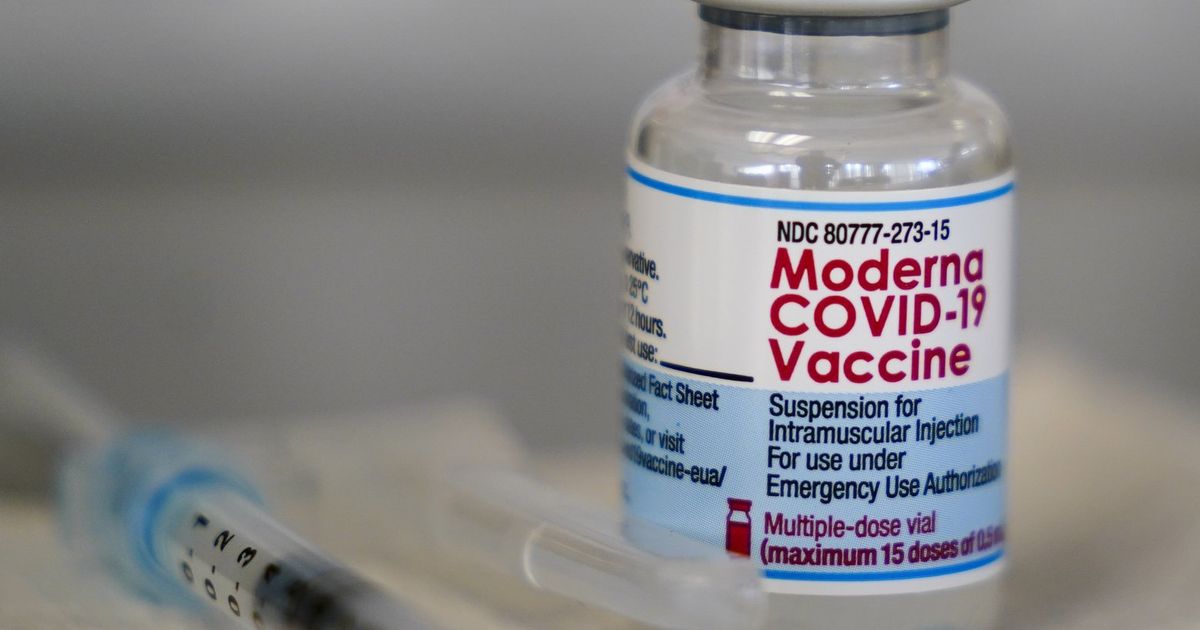 Moderna booster shot should provide ‘good level of protection’ against ...