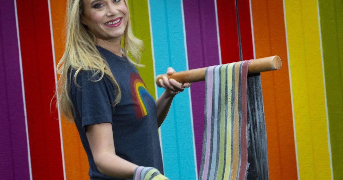 How a Seattle woman made a career out of sculpting colorful pasta art ...