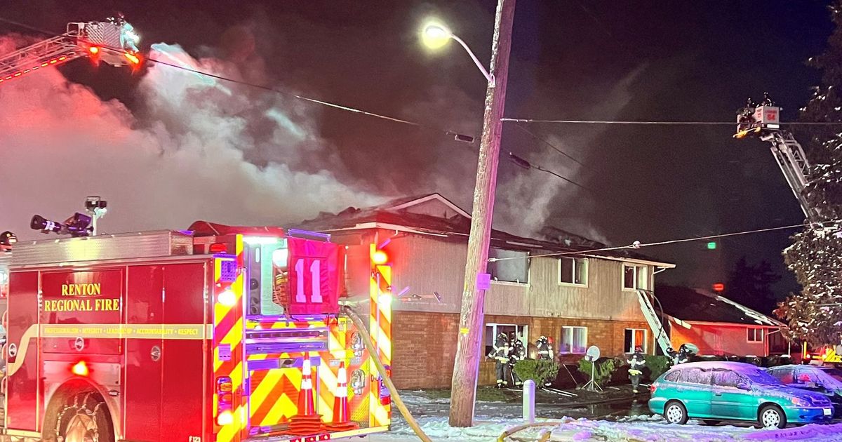 Five injured in early morning Renton fire, 18 people displaced | The ...
