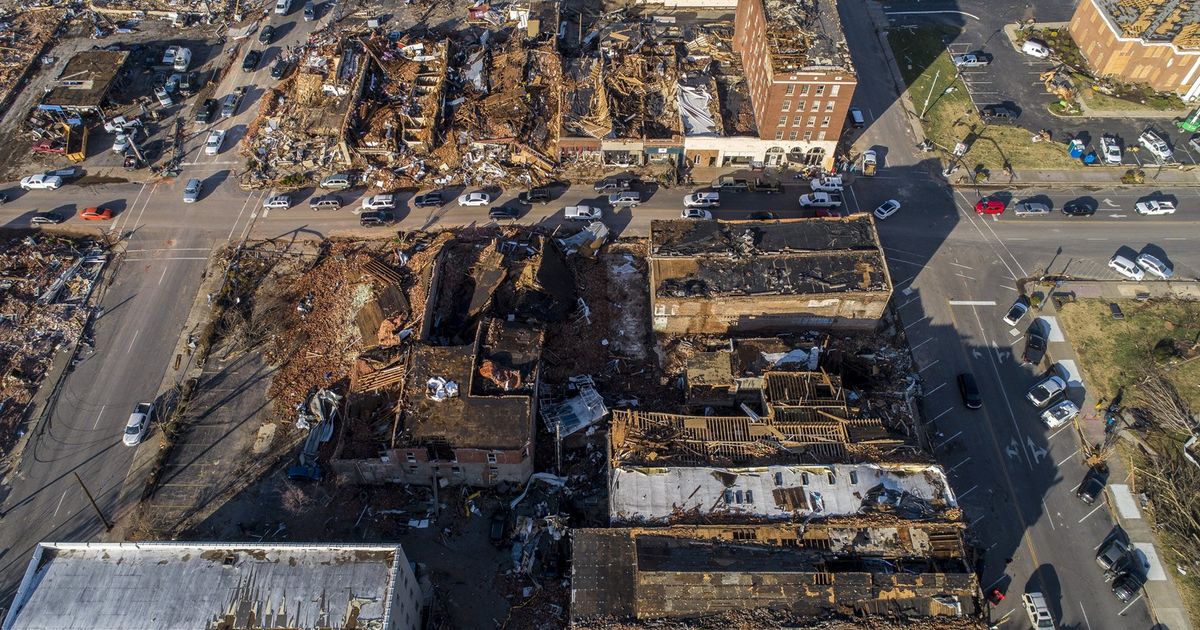 How Friday night’s rare and deadly December tornado outbreak unfolded ...