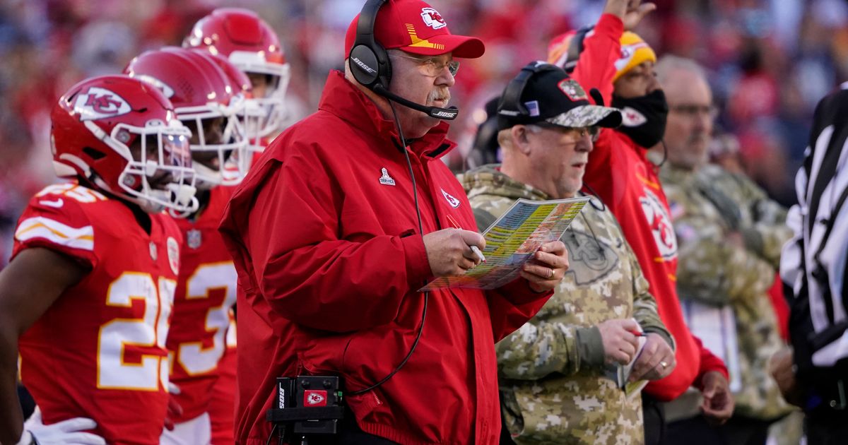 Chiefs hope refreshed Kyle Long can help offensive line | The Seattle Times