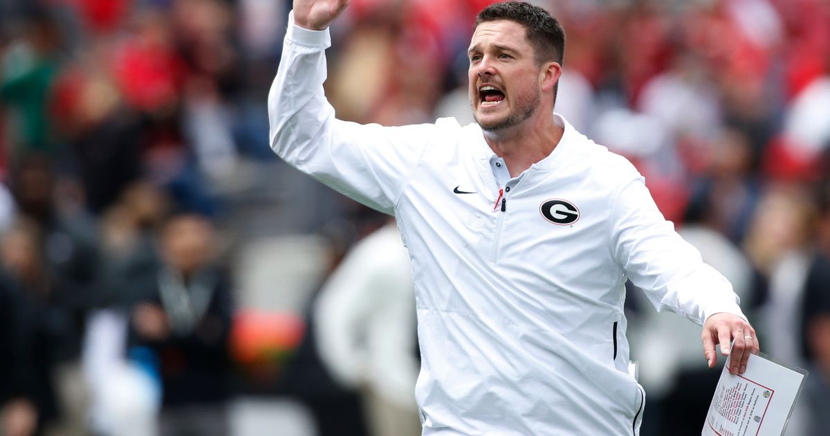Oregon hires Georgia DC Dan Lanning as head coach | The Seattle Times