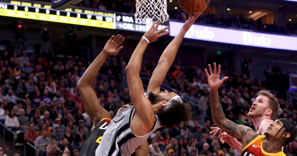 Spurs edge Jazz 128-126, snapping Utah’s 8-game win streak | The ...