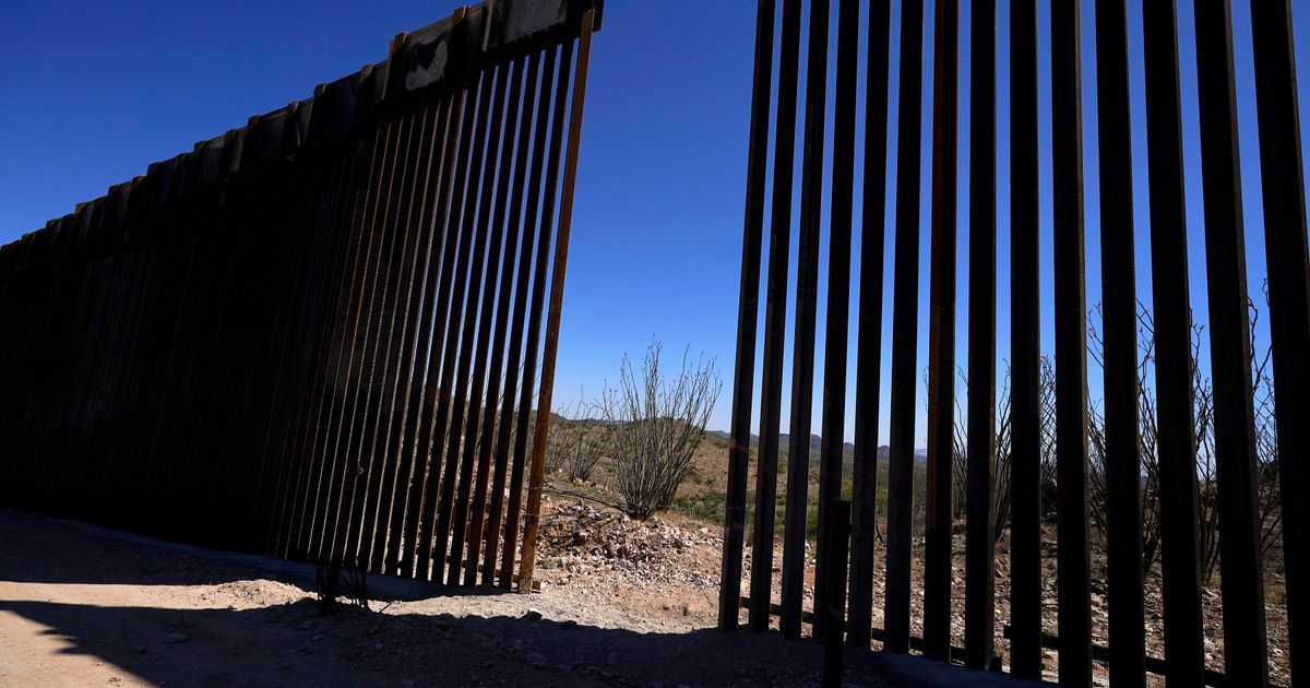 Border agency authorized to clean up wall construction sites | The ...