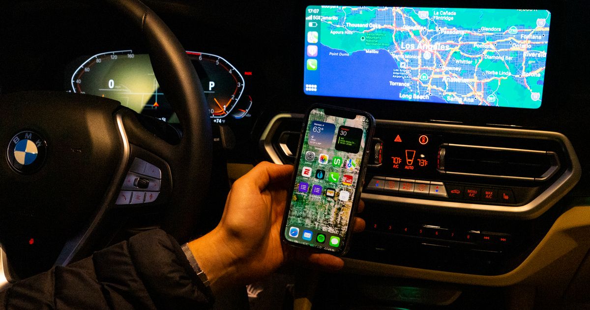 Edmunds: 5 must-have features on new cars | The Seattle Times