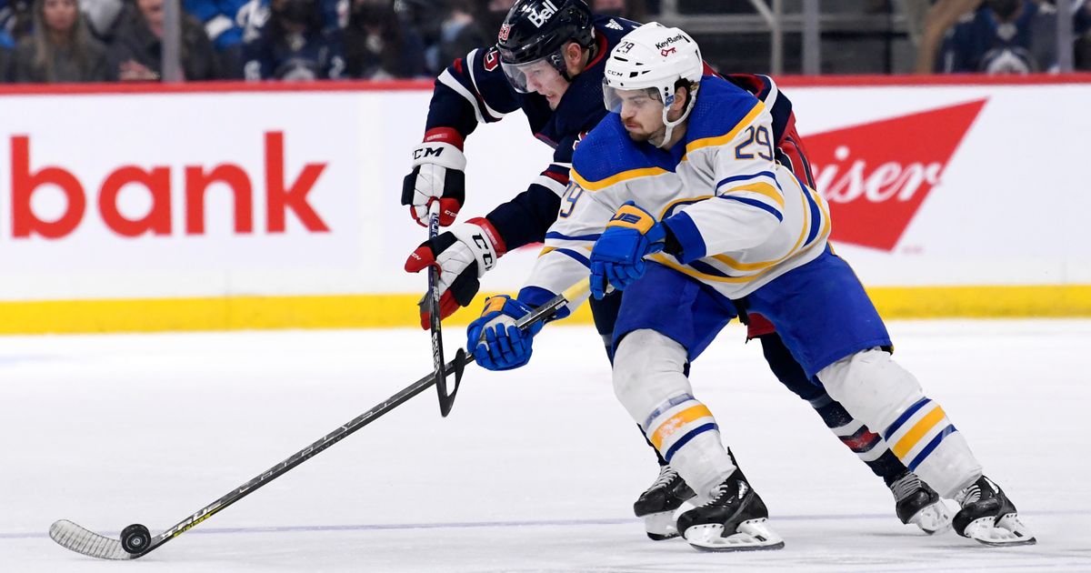 Sabres beat Jets 4-2, snap seven-game winless streak | The Seattle Times