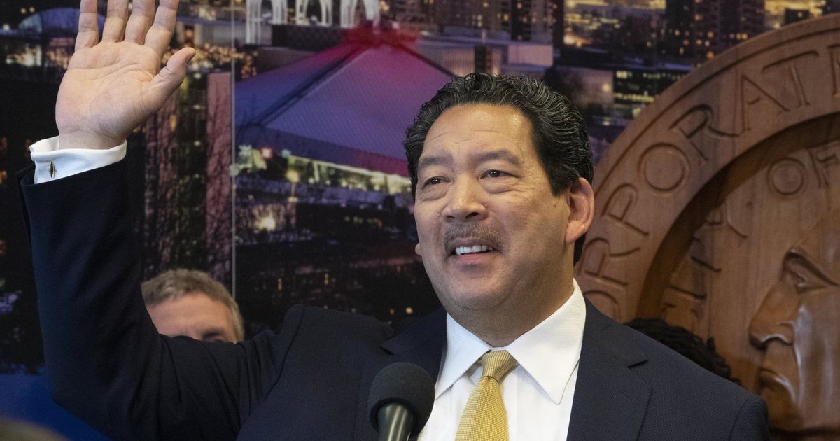 Bruce Harrell promises ‘one Seattle’ as he takes reins as mayor | The ...