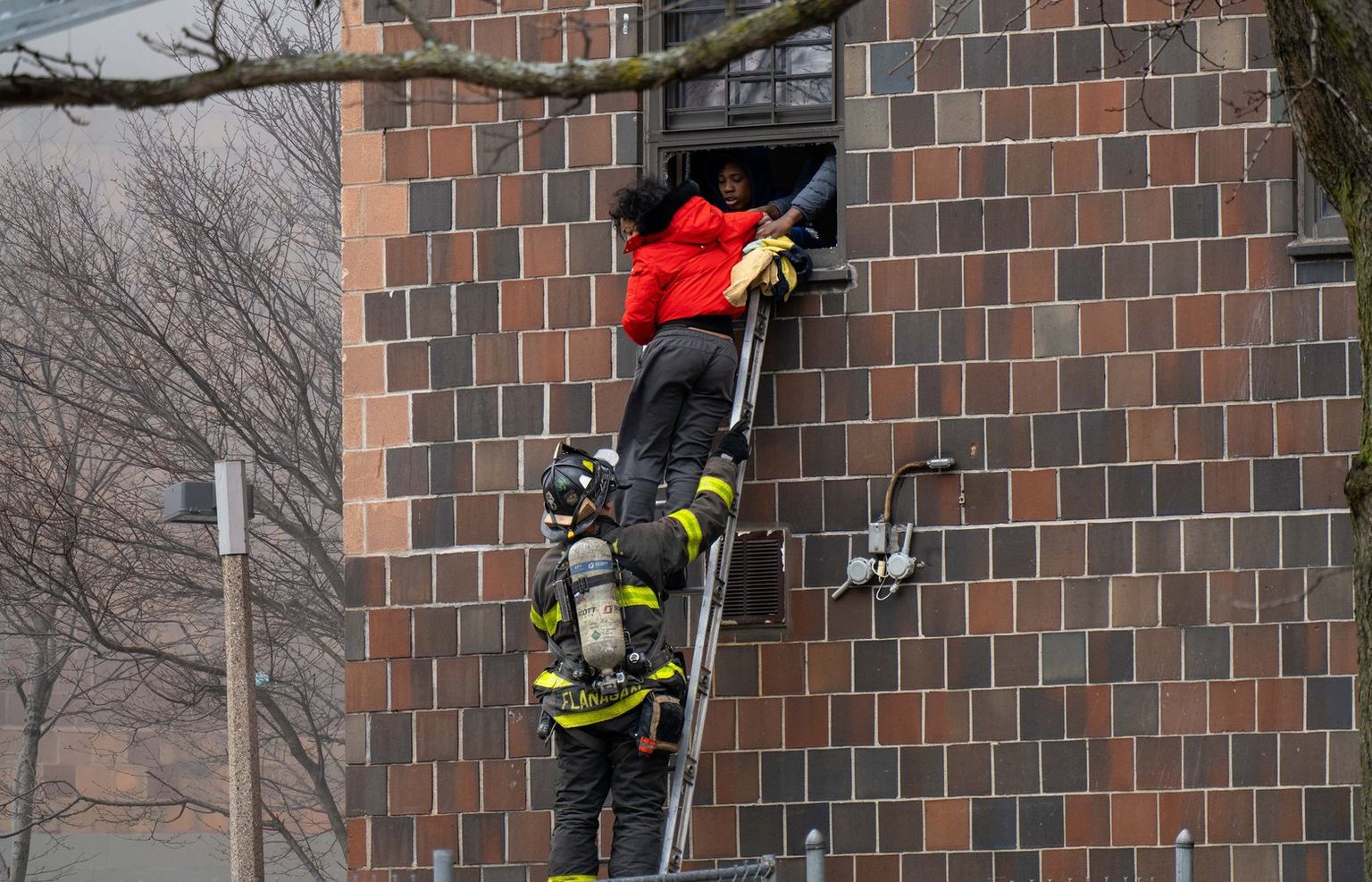 Safety doors failed in NYC high-rise fire that killed 17 | The Seattle ...