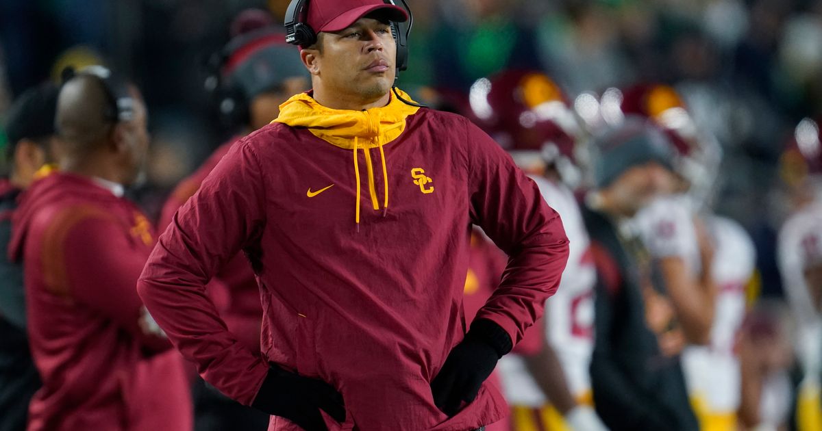 Lincoln Riley names his full USC coaching staff | The Seattle Times